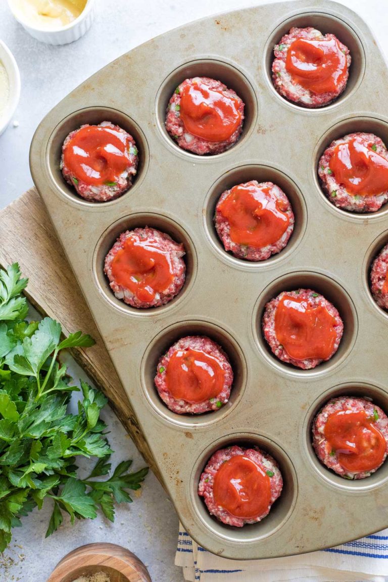 Meatloaf Muffins - Old Fashioned Mini Meatloaf Recipe | Two Healthy ...