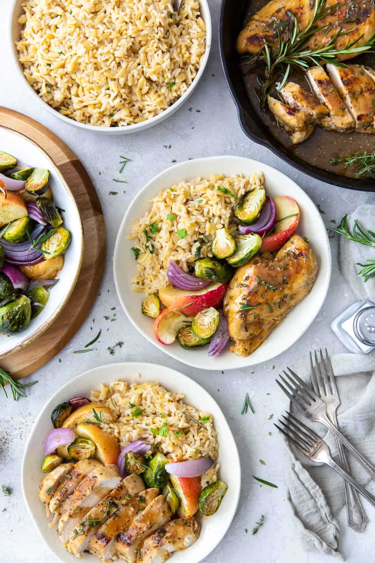 40 Easy & Festive Chicken Breast Recipes for Thanksgiving Dinner