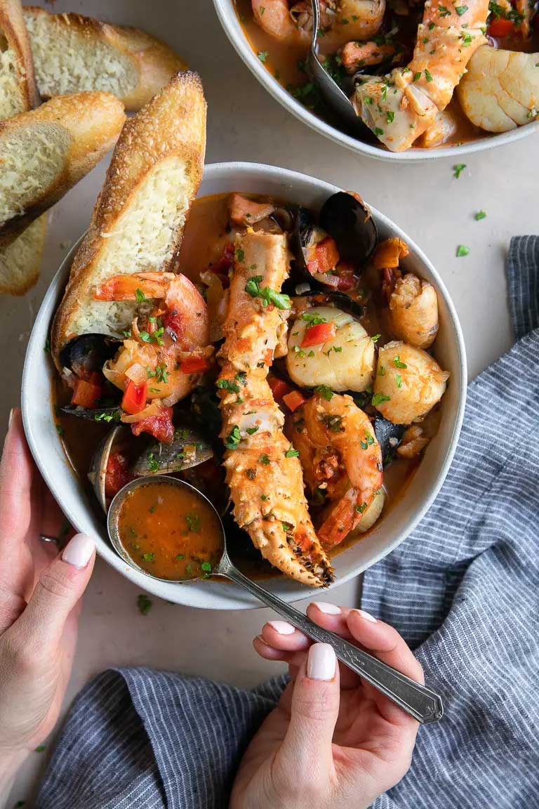 41 Seafood Thanksgiving Ideas: Feast-Worthy Apps, Mains & Sides