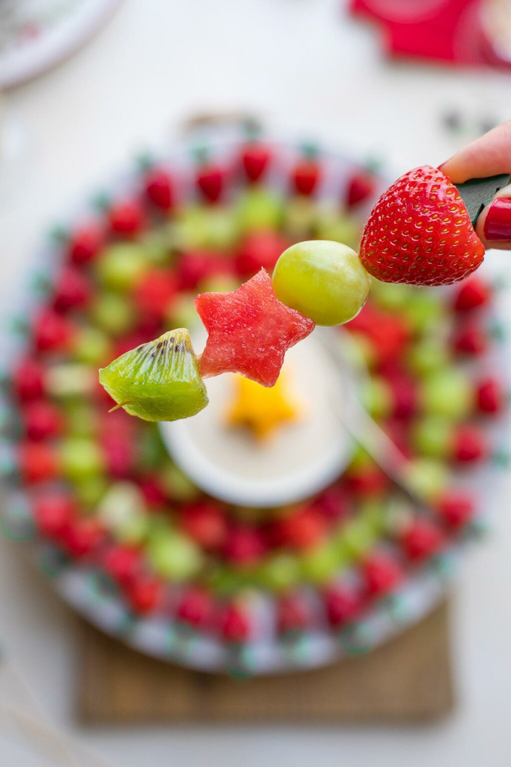 Christmas Fruit Wreath Kabobs: Perfect for Appetizers or Brunch!